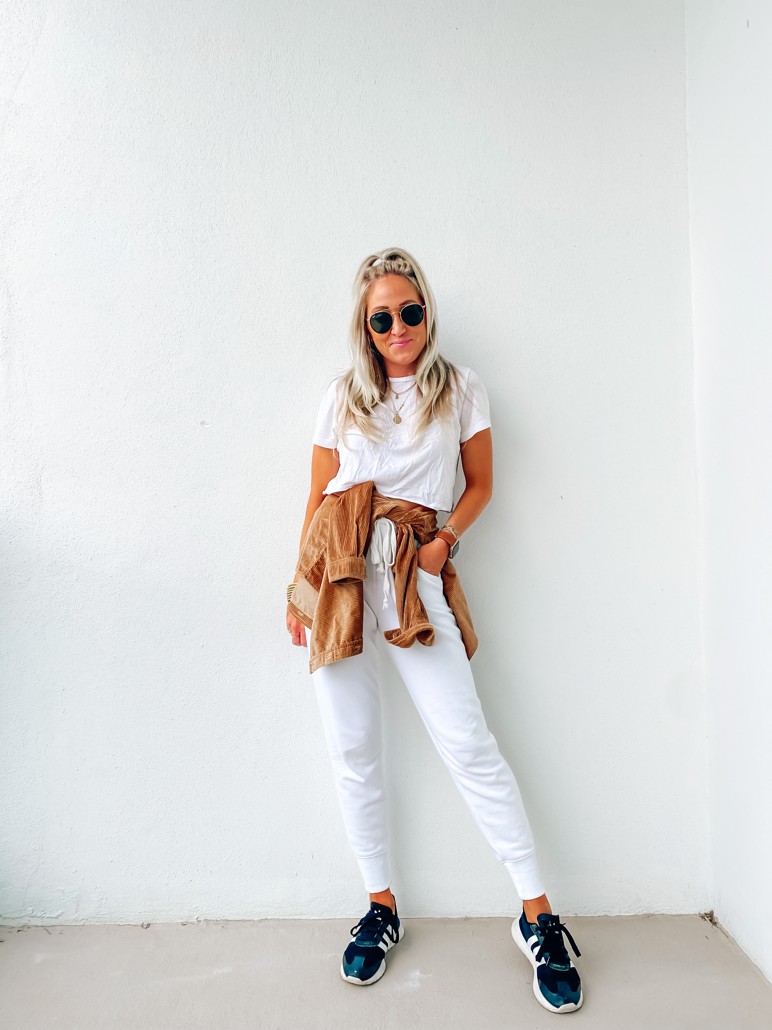 6 WAYS TO STYLE A SHACKET FOR FALL - Torey's Treasures